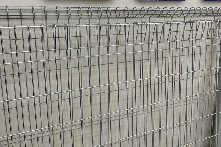 รั้วตะแกรงเหล็กแบบตัดปลายสามเหลี่ยม - kwwiremesh